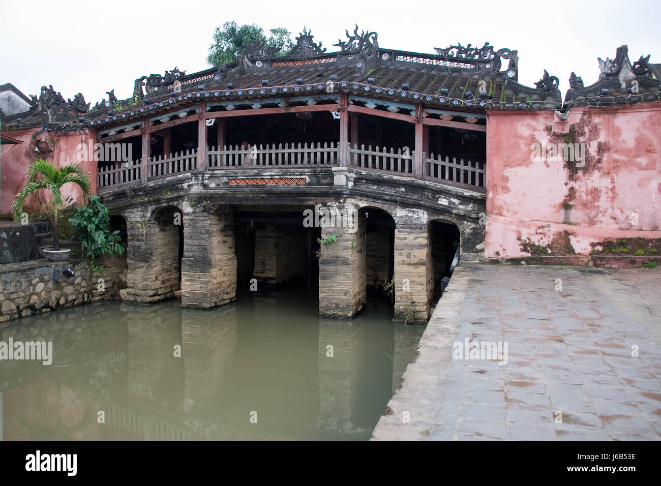 Japanese bridge hi-res stock photography and images - Alamy