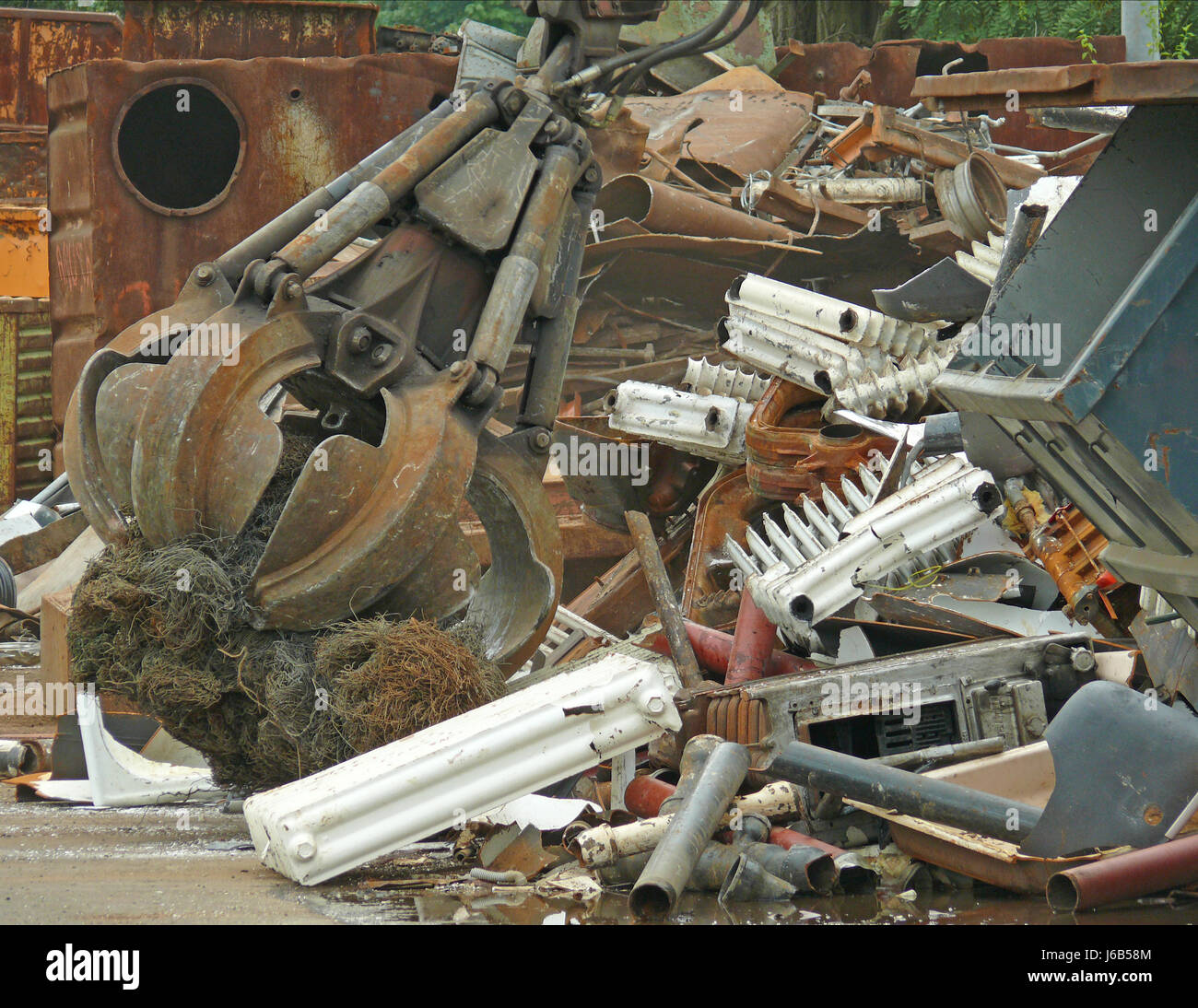metal scrap scrap yard utilization recycling scrap metal dredger trash ...