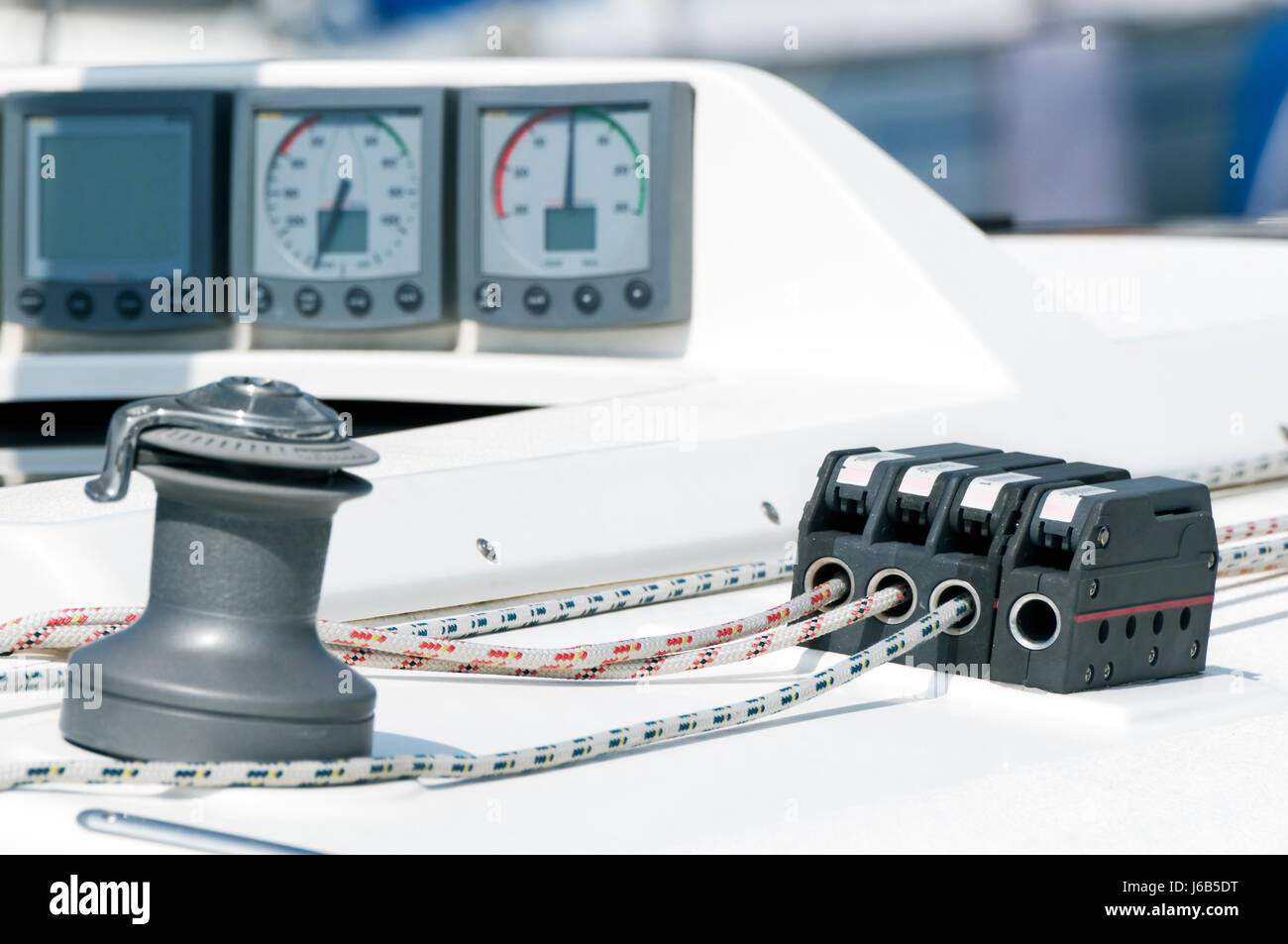 Nautical instruments hi-res stock photography and images - Alamy