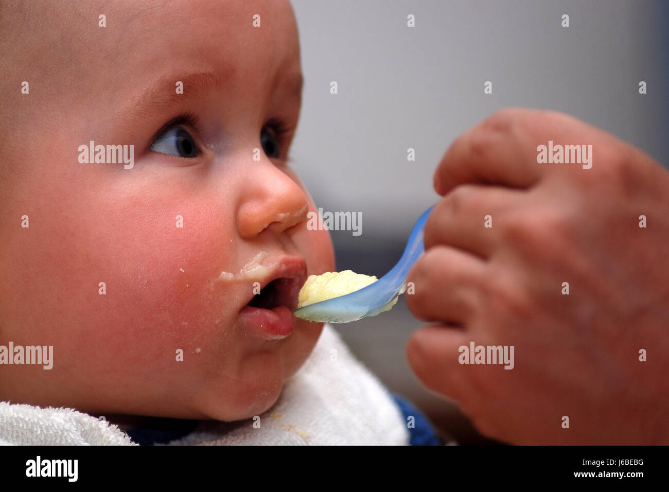 Pap food hi-res stock photography and images - Alamy