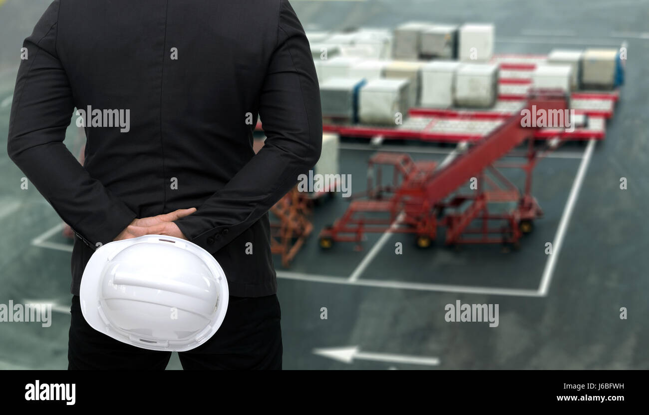 White engineer hat hi-res stock photography and images - Alamy