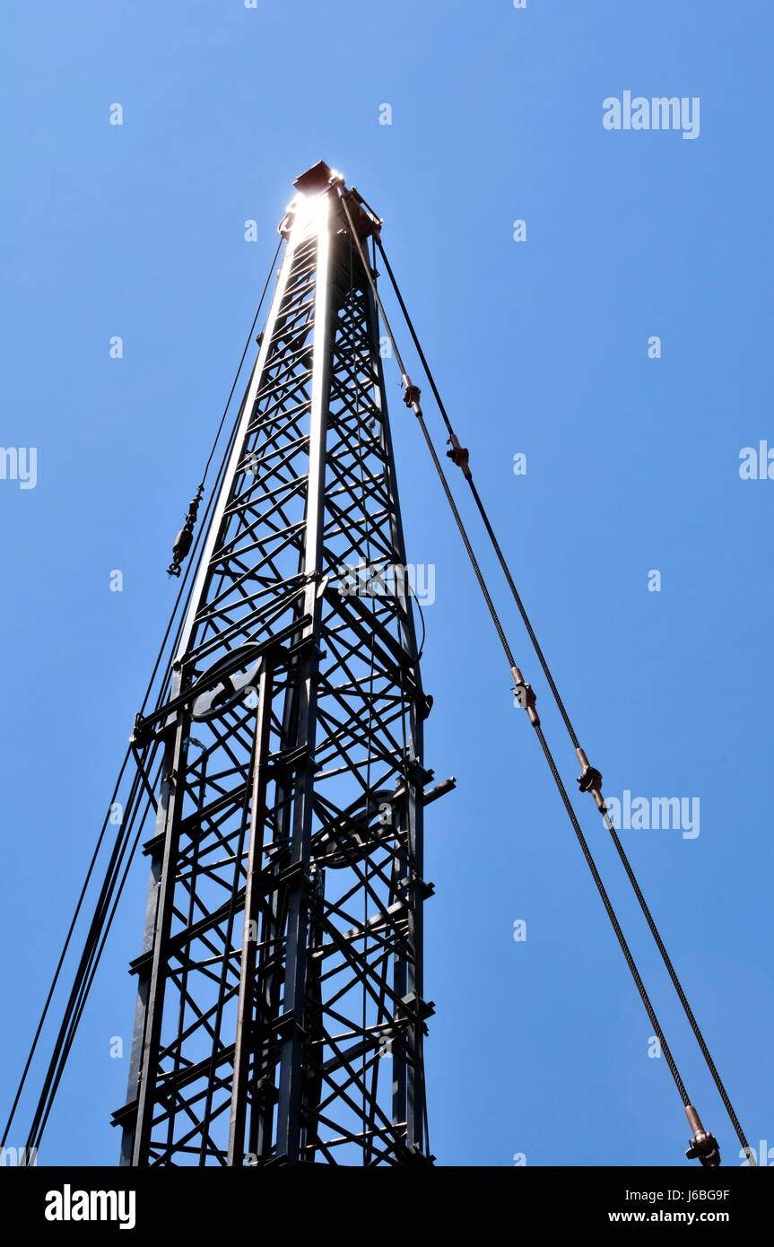 Loading arm hi-res stock photography and images - Alamy