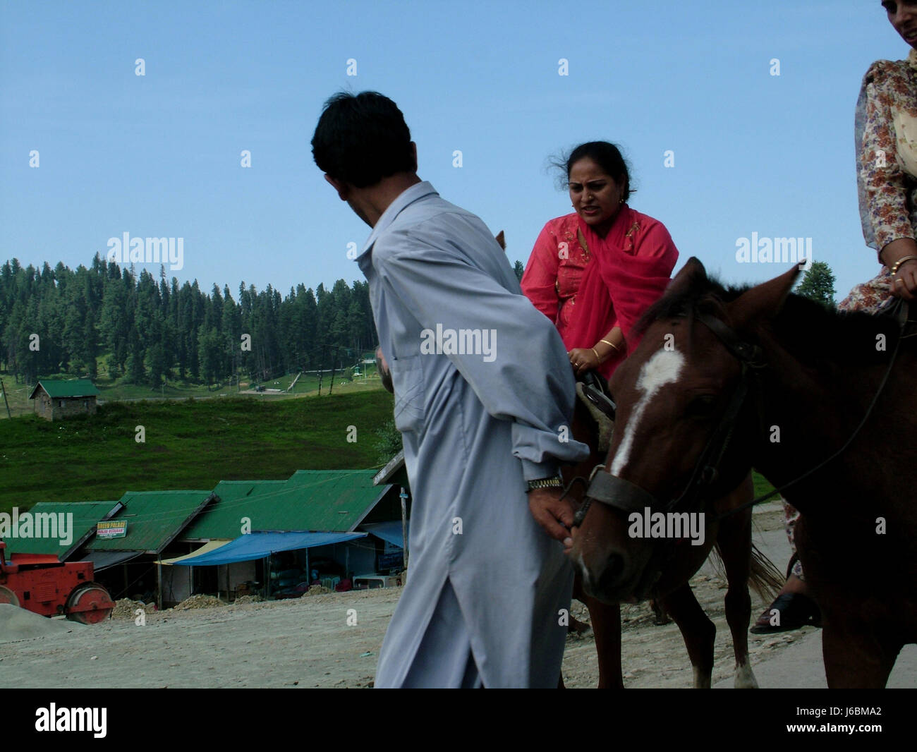 Horse Riding Gulmarg Tourism And Travel, Summer beauty of Gulmarg ...