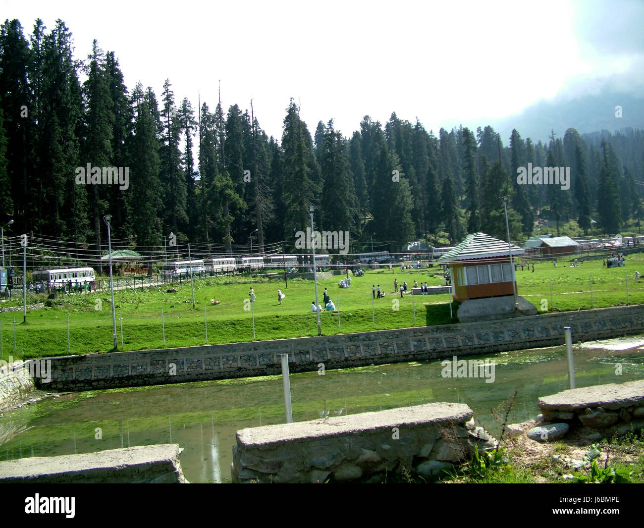 Gulmarg Tourism And Travel, Summer beauty of Gulmarg, Places to visit ...