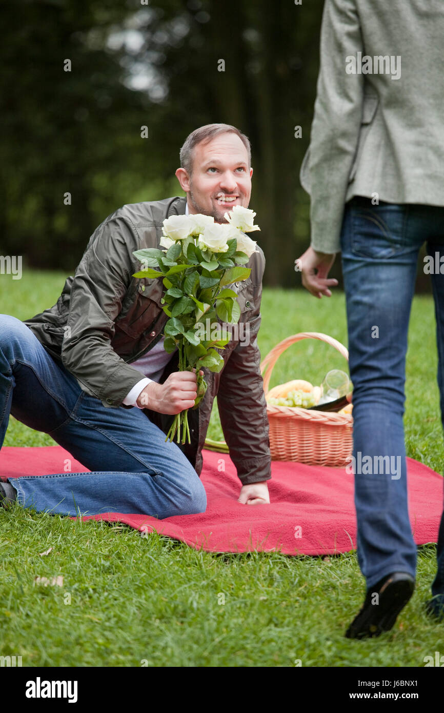 Man meets woman hi-res stock photography and images - Alamy