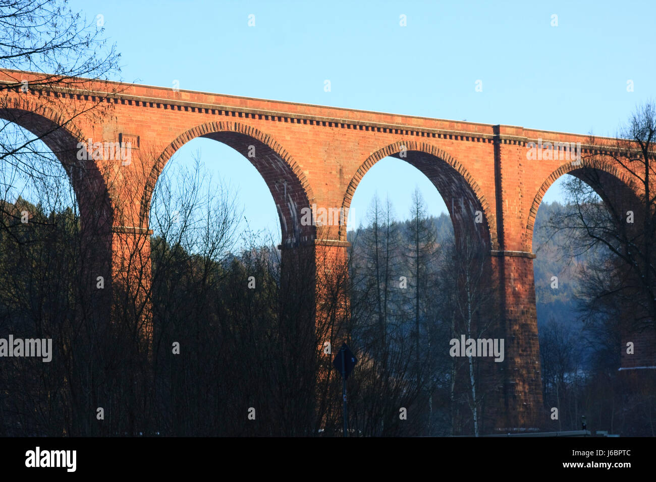 bridge arc viaduct arcs circular arc tree flora hedge style of ...