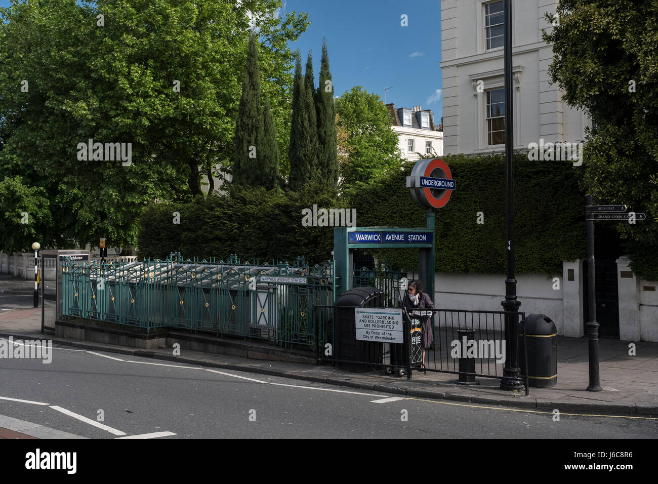 Warwick avenue hi-res stock photography and images - Alamy