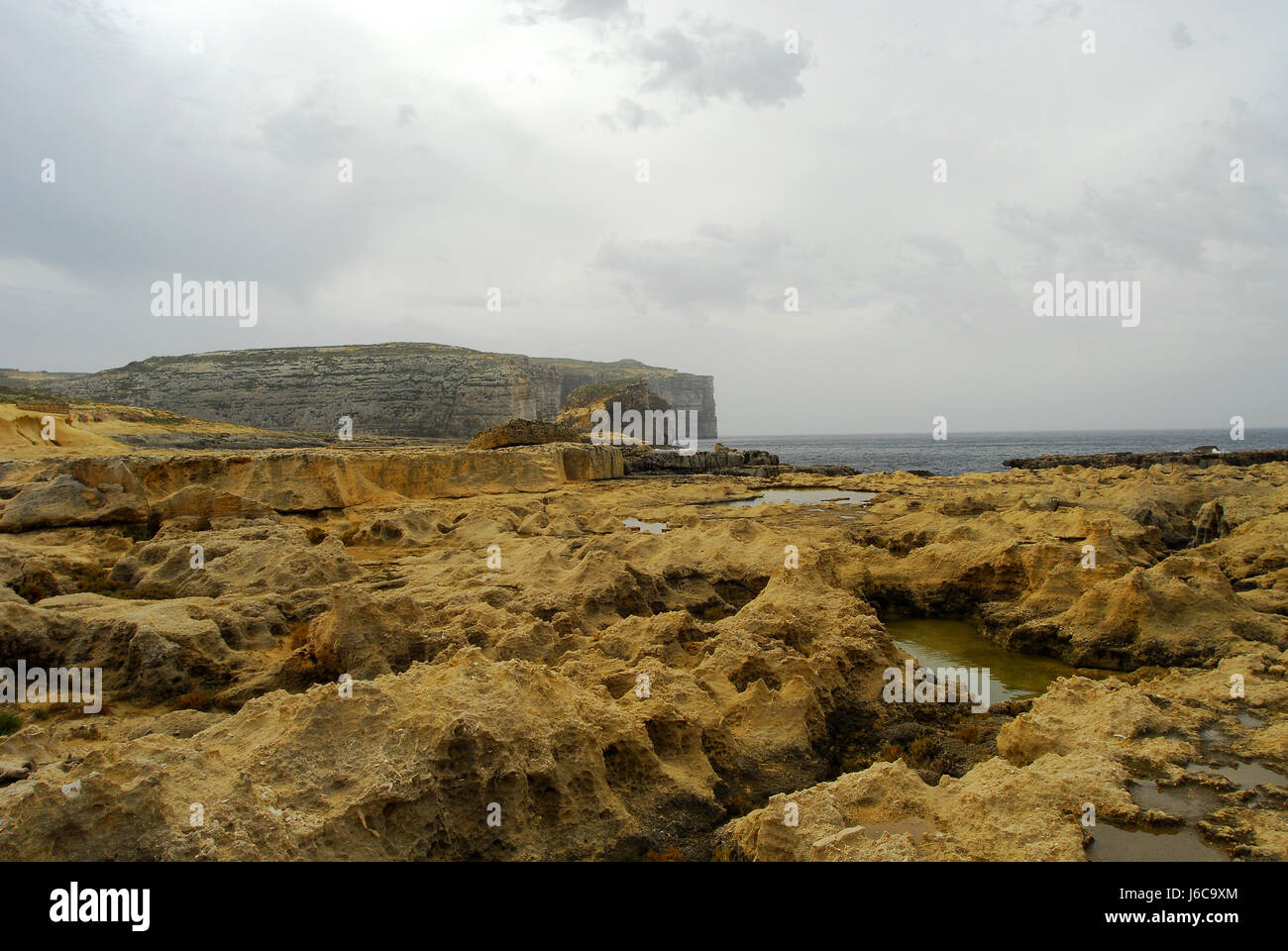 rock bay crags beauty rock malta bay crags salt water sea ocean water ...
