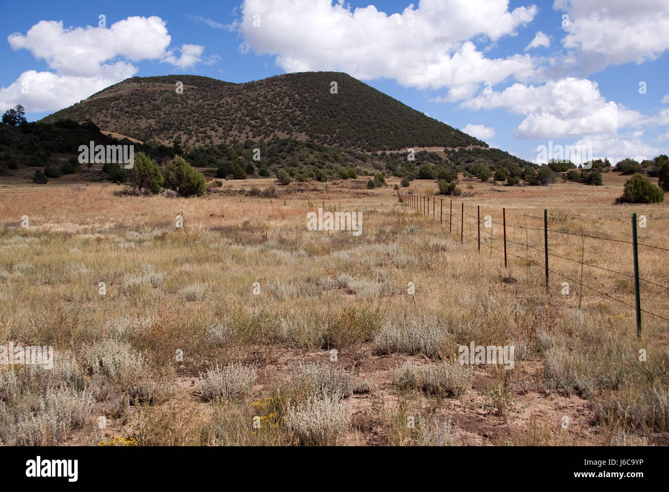 Capulin volcano hi-res stock photography and images - Alamy