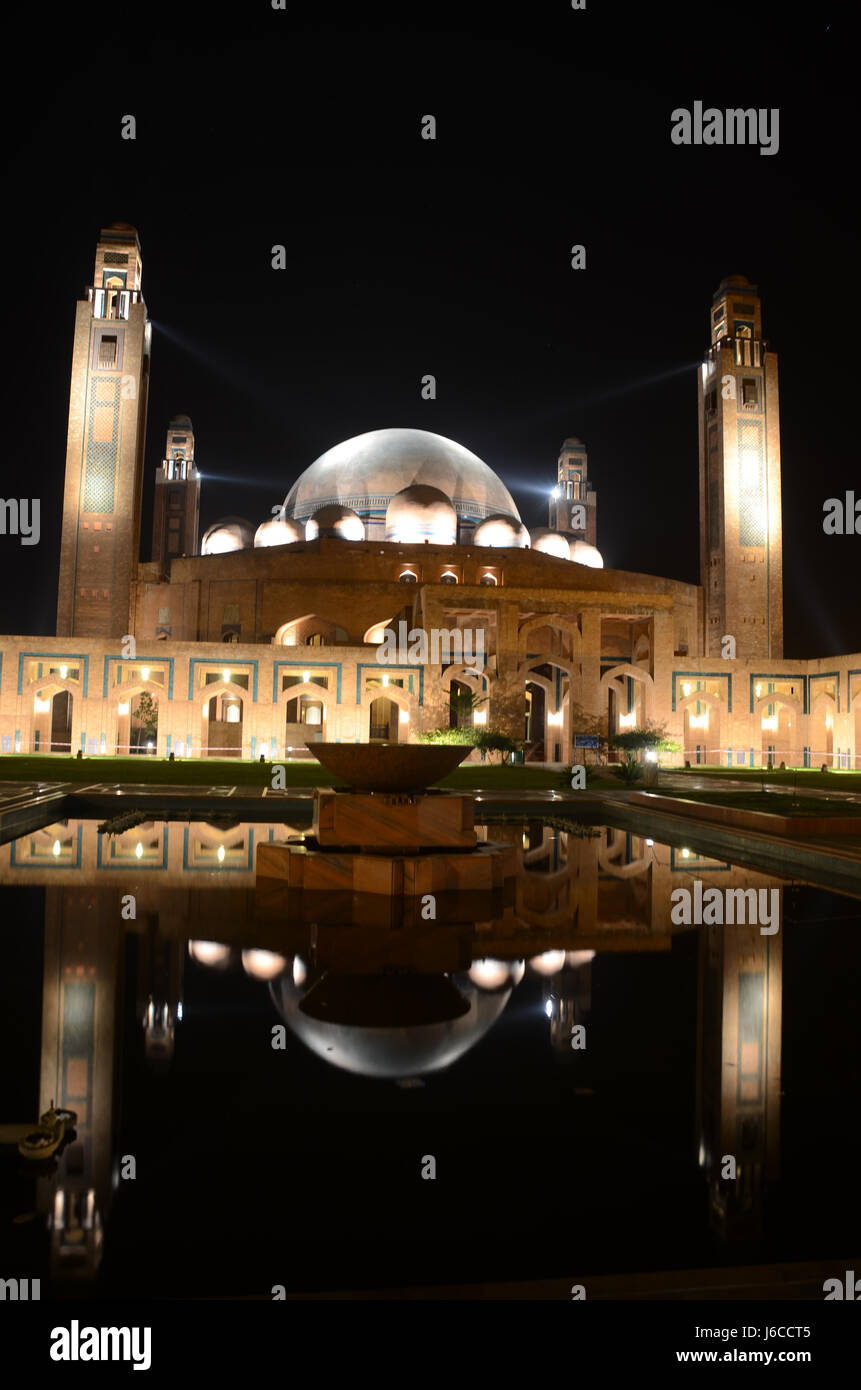 GRAND JAMIA MOSQUE, LAHORE, PUNJAB, PAKISTAN Stock Photo - Alamy