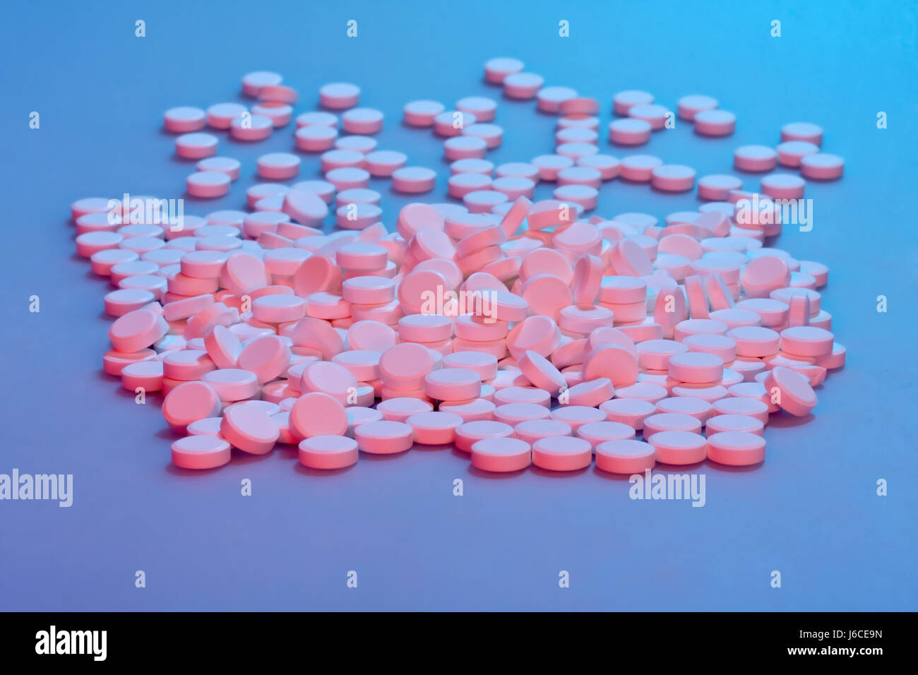 Chinese medicine tablets hi-res stock photography and images - Alamy