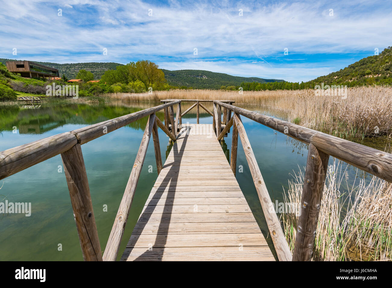 Timber footpath hi-res stock photography and images - Alamy