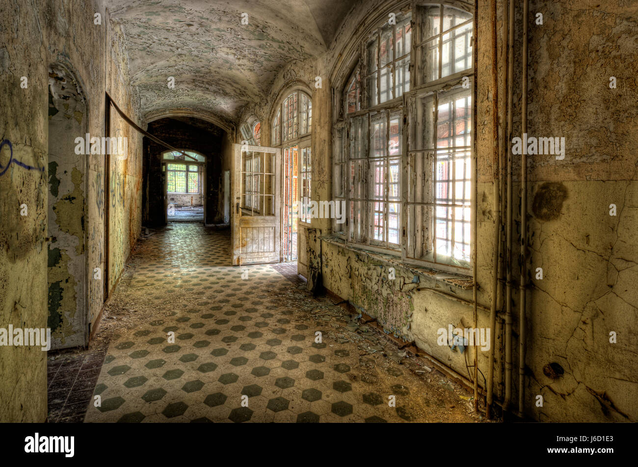 Outbuildings date hi-res stock photography and images - Alamy