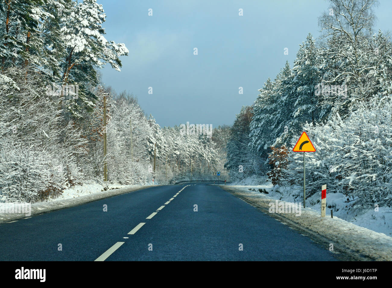 winter snow coke cocaine material drug anaesthetic addictive drug ...