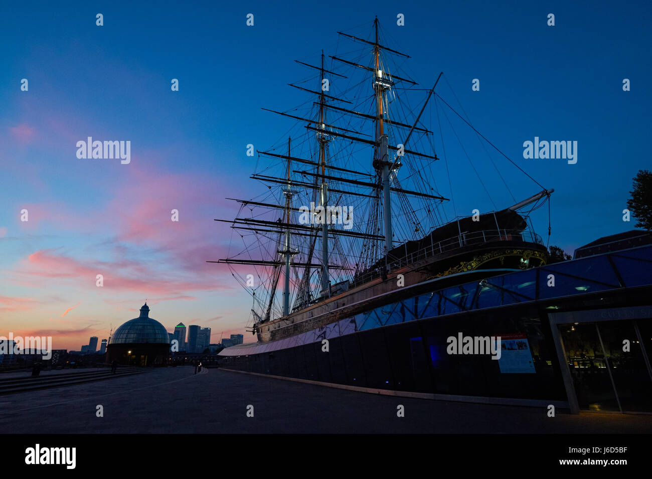 Clipper ship hi-res stock photography and images - Alamy