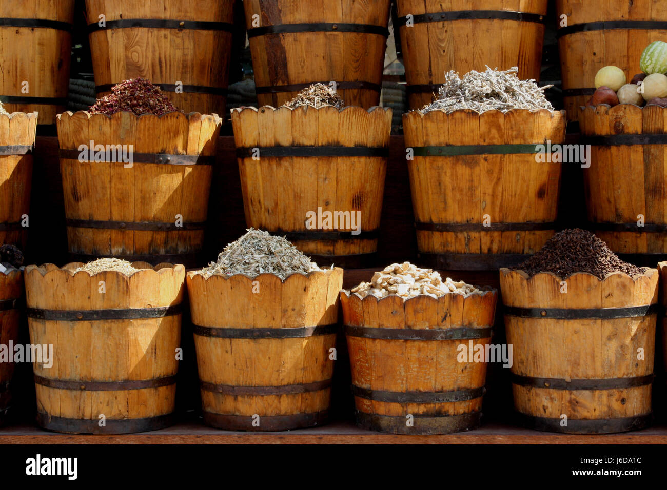 [wooden barrels] spices in hi-res stock photography and images - Alamy
