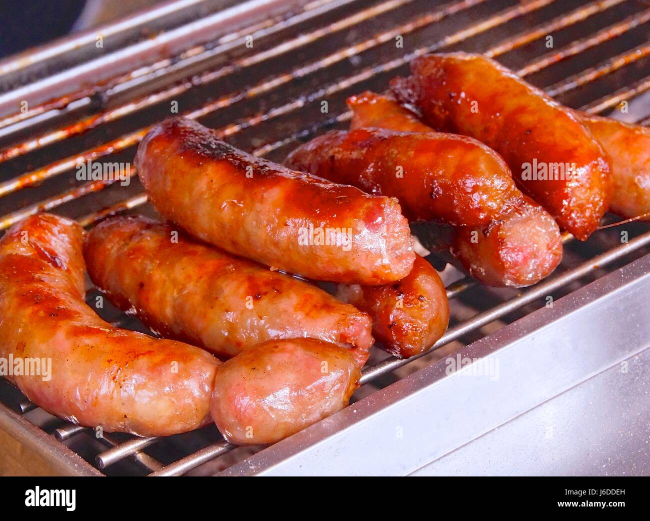 Meat barbecued on grill close hi-res stock photography and images - Alamy