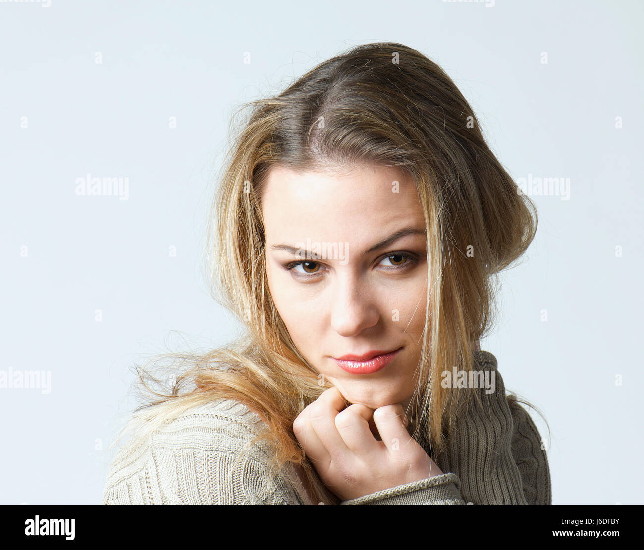 Looking shifty hi-res stock photography and images - Alamy