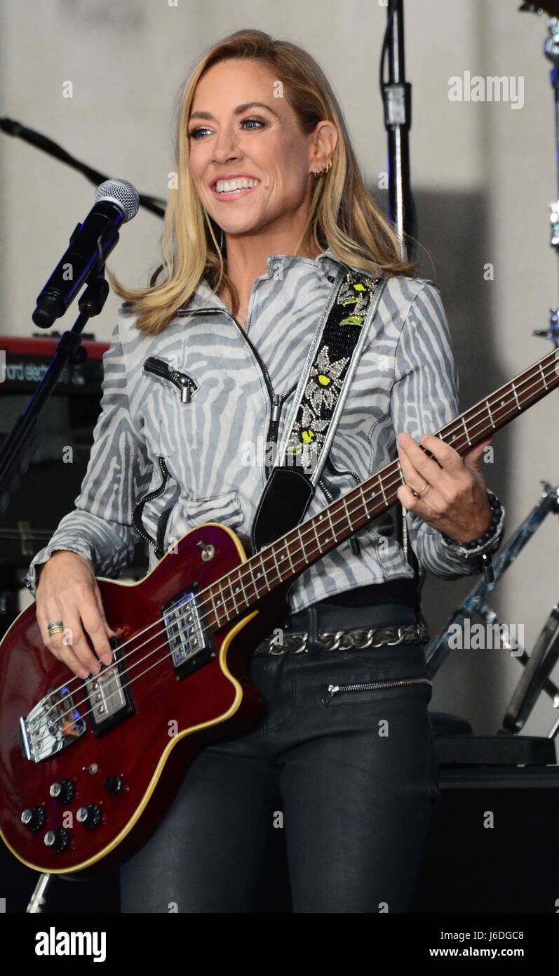 Sheryl Crow does the Today Show in New York Featuring: Sheryl Crow ...
