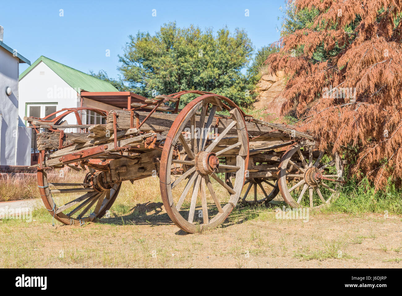 View of an old ox-wagon on display in Philippolis, the oldest town in ...
