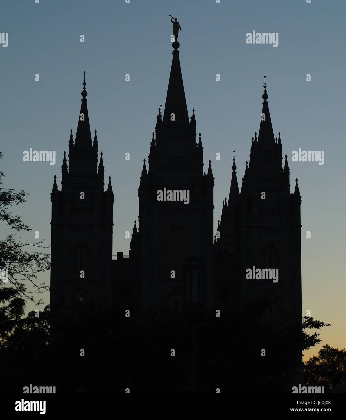 Blue sky sunset portrait eastern facade Salt Lake Temple, with the ...