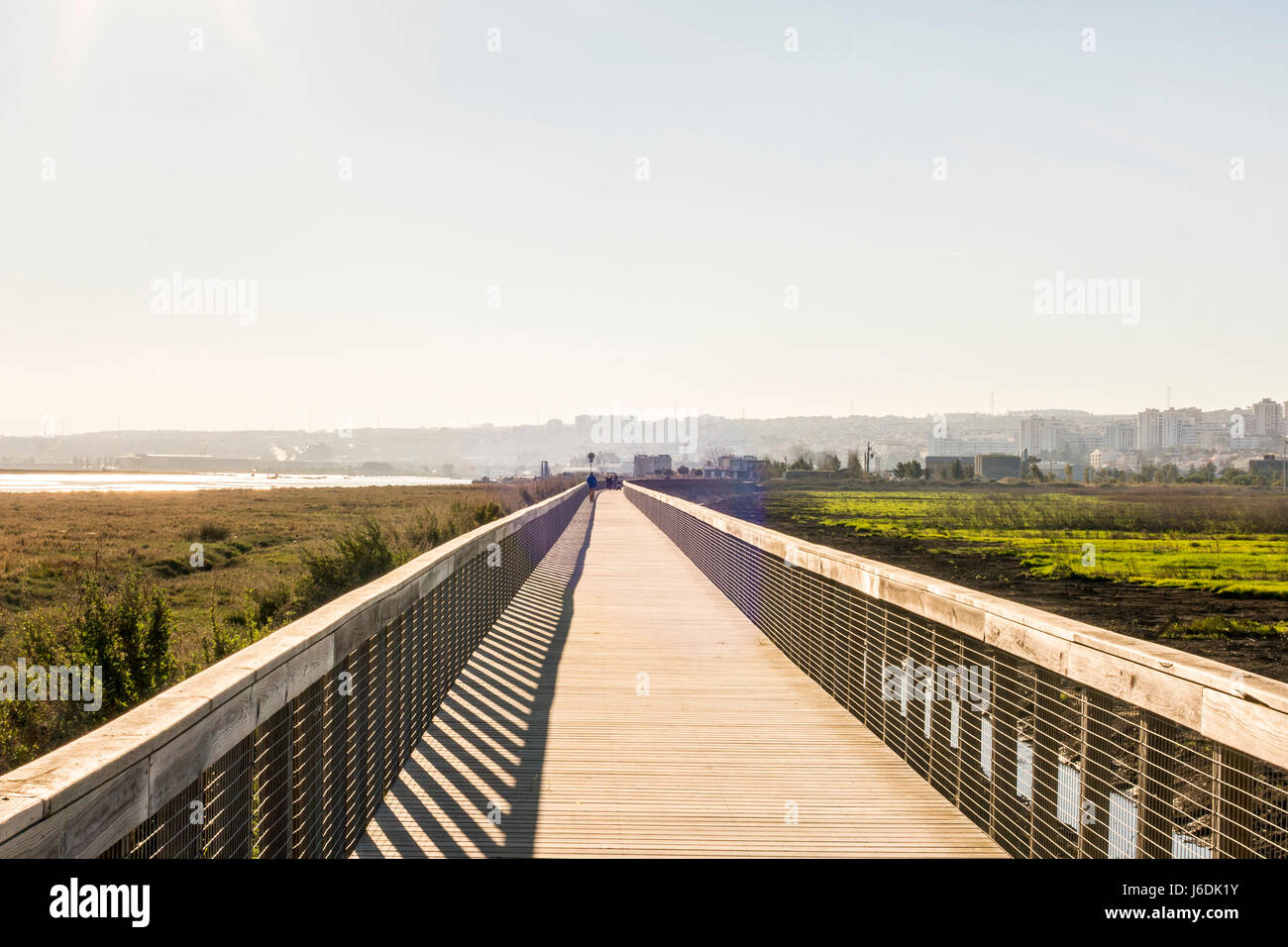 Promenade walkway trail hi-res stock photography and images - Alamy