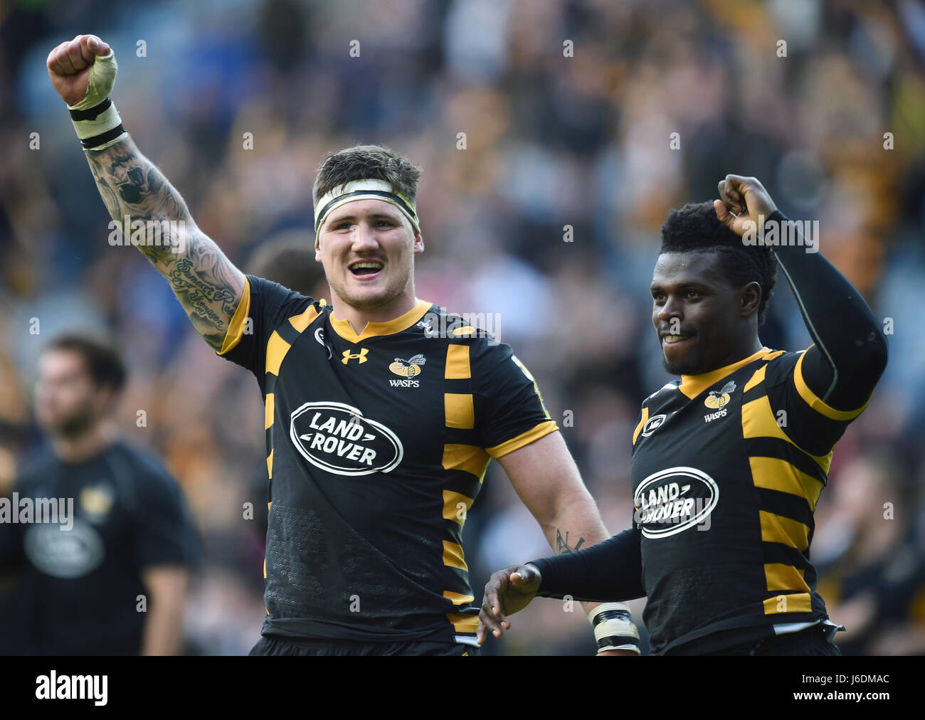 Wasps' Christian Wade (right) and Guy Thompson celebrate victory after ...