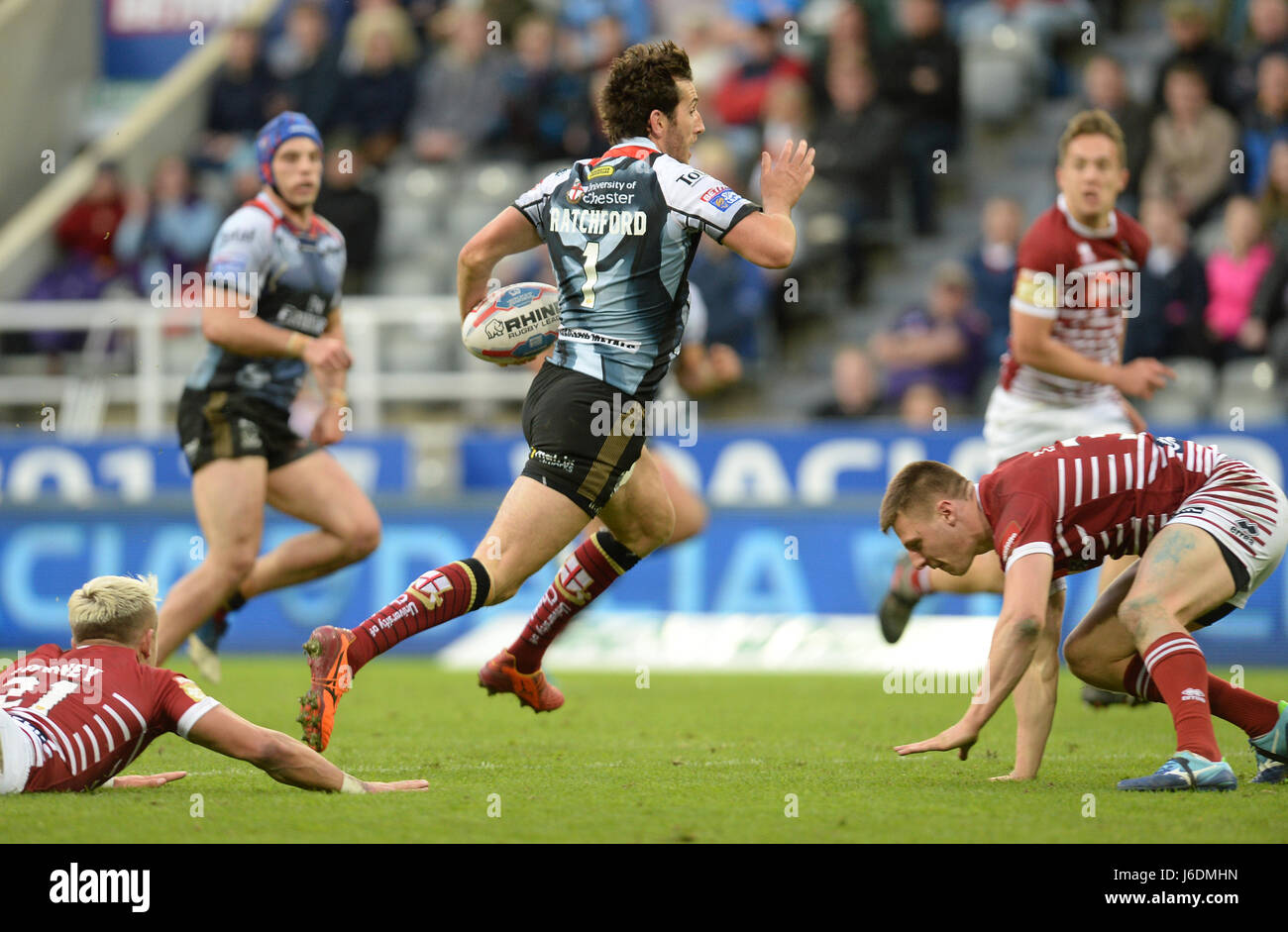 James ratchford hi-res stock photography and images - Alamy