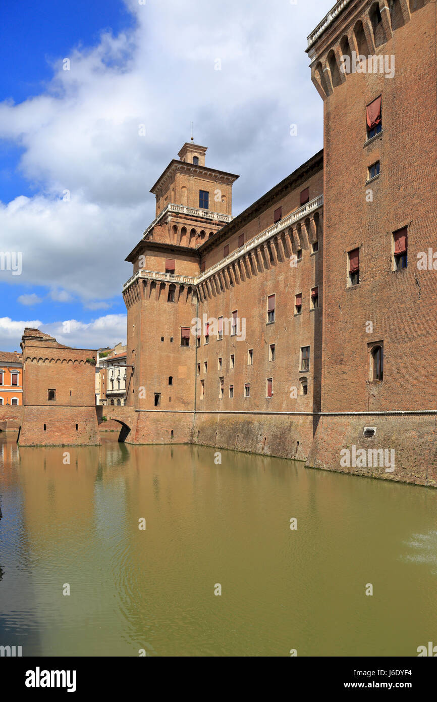 Estense Castle, Este Castle or Castello di San Michele, Ferrara, Emilia ...
