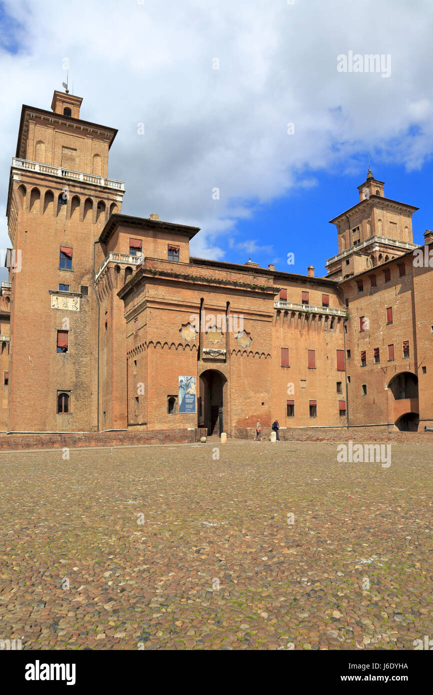 Estense castle ferrara emilia romagna hi-res stock photography and ...