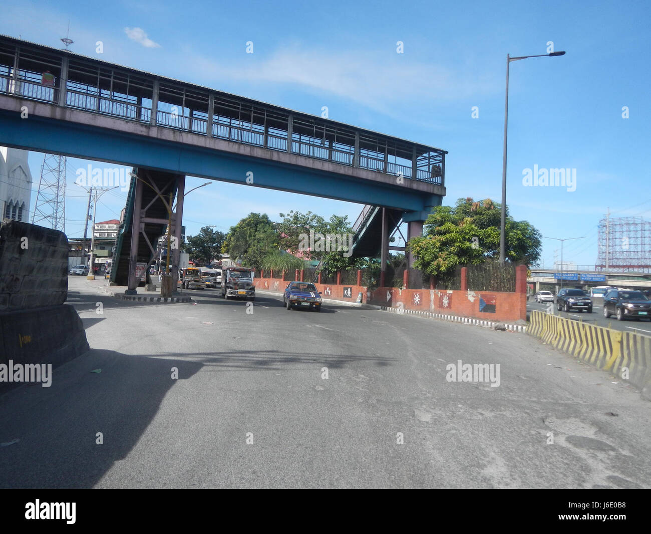 Highway EDSA, also known as Epifanio delos Santos Avenue, passes ...