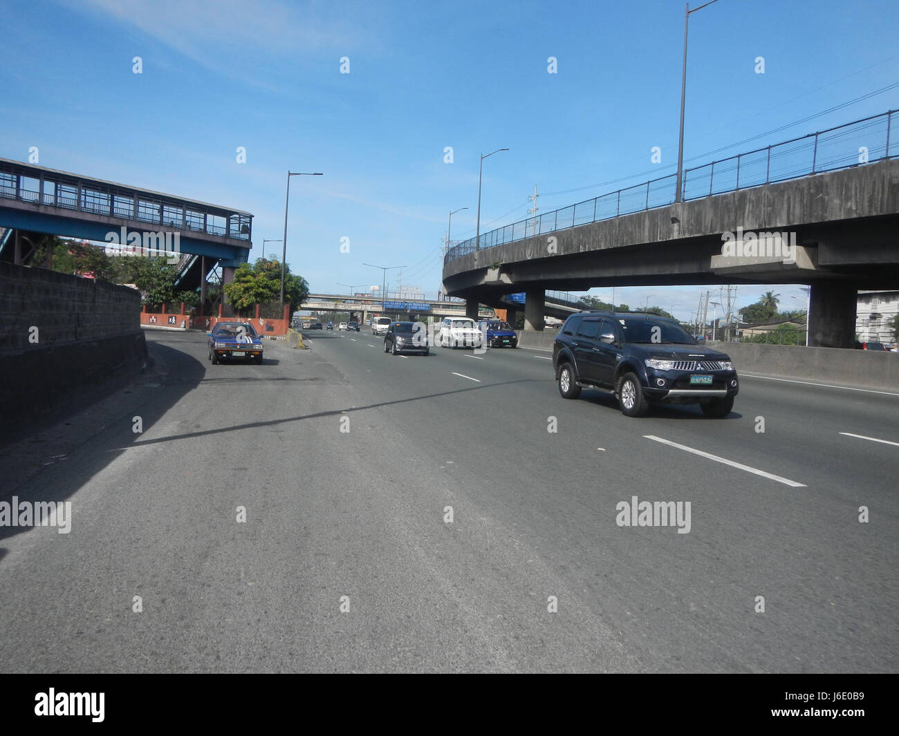 Highway EDSA is one of the busiest roads in Metro Manila, linking ...