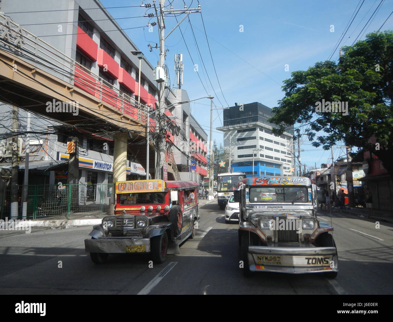 This image depicts key streets and highways in Caloocan and Quezon City ...