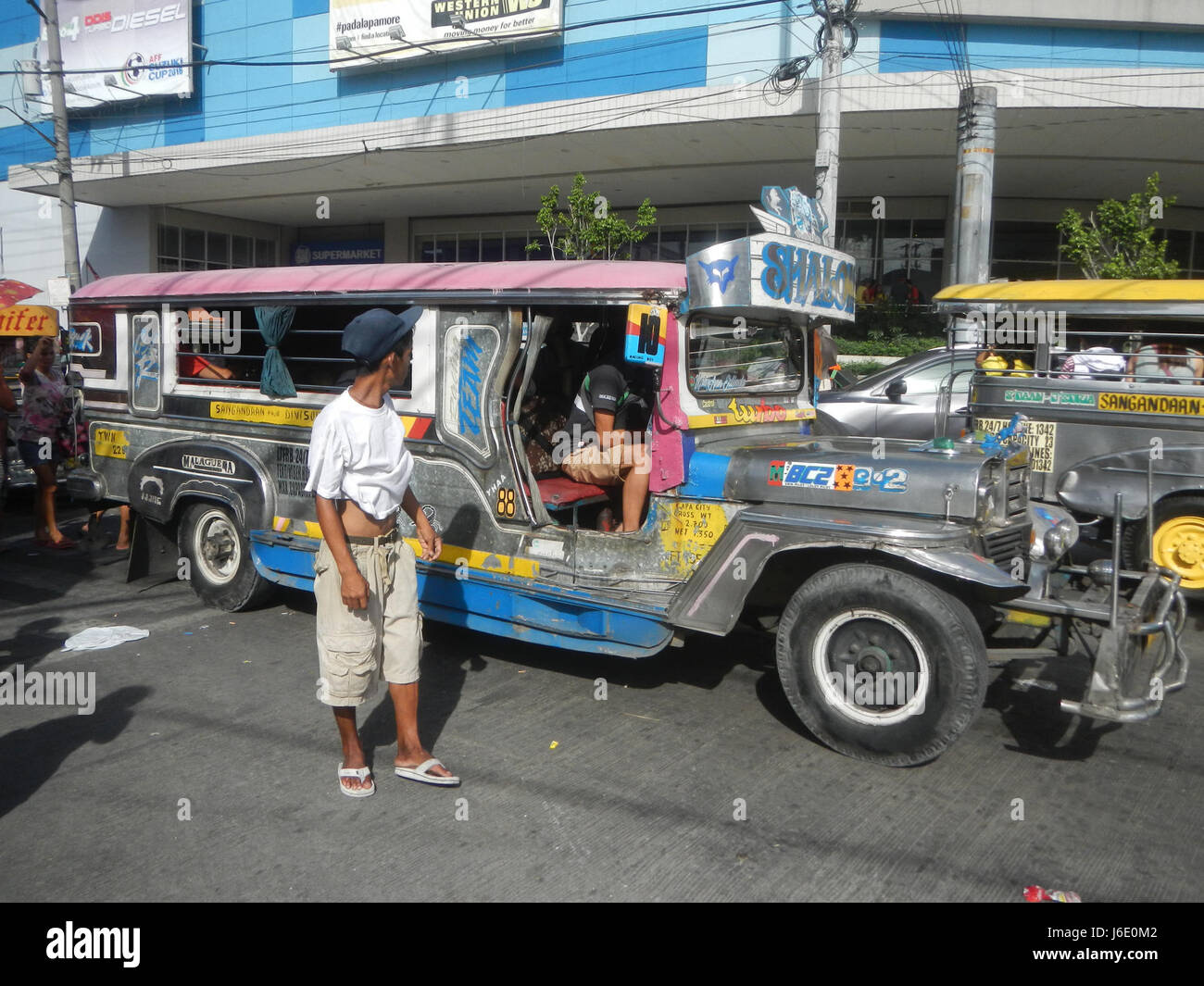 07540 Caloocan City Sangandaan Barangays Roads SM Landmarks 13 Stock ...