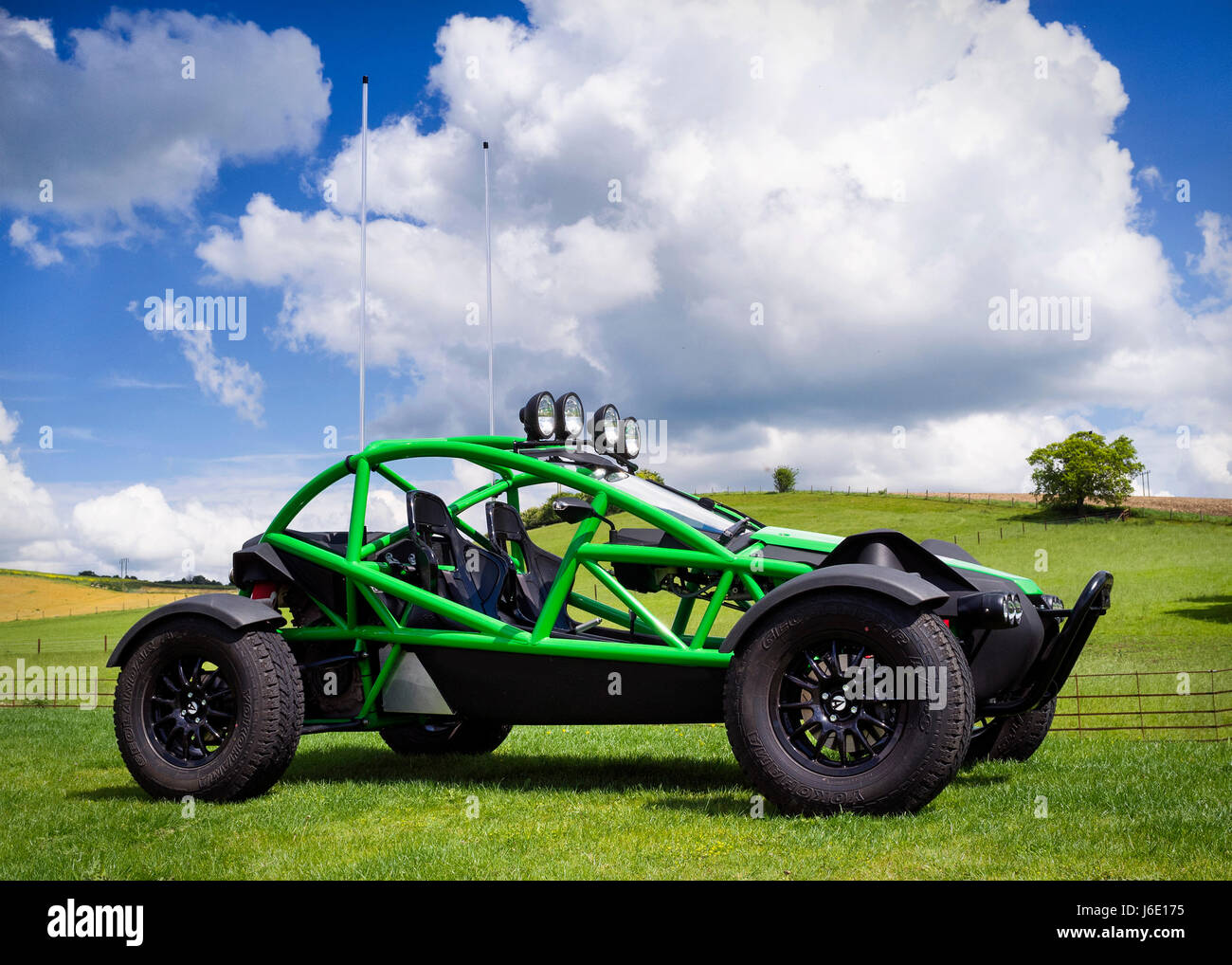 Aerial off road vehicle hi-res stock photography and images - Alamy