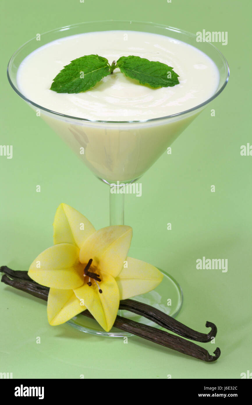 Vanillequark hi-res stock photography and images - Alamy