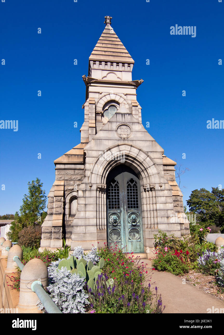 monument cemetery tomb style of construction architecture architectural ...