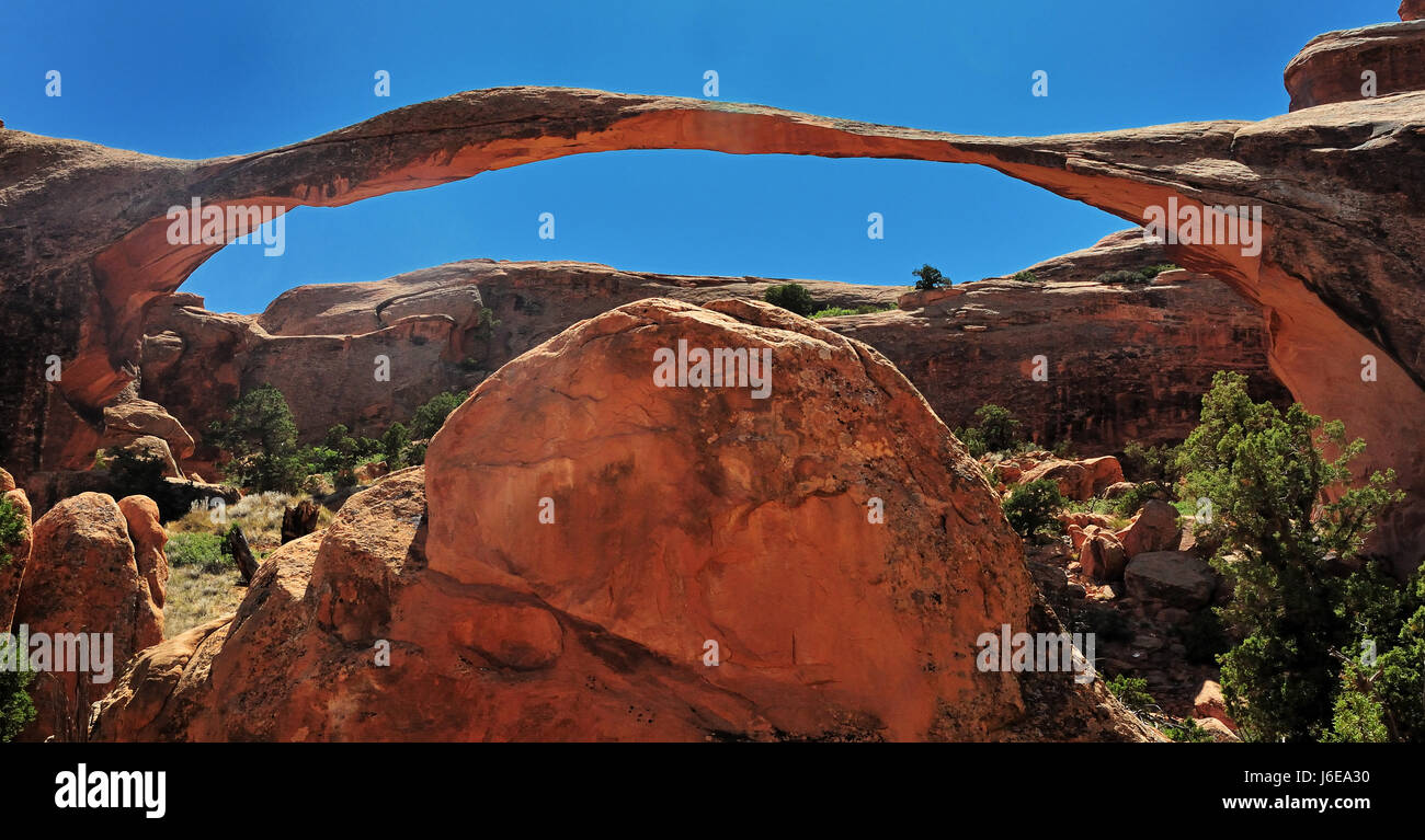 usa rock stone national park bridge hike go hiking ramble arc rock ...