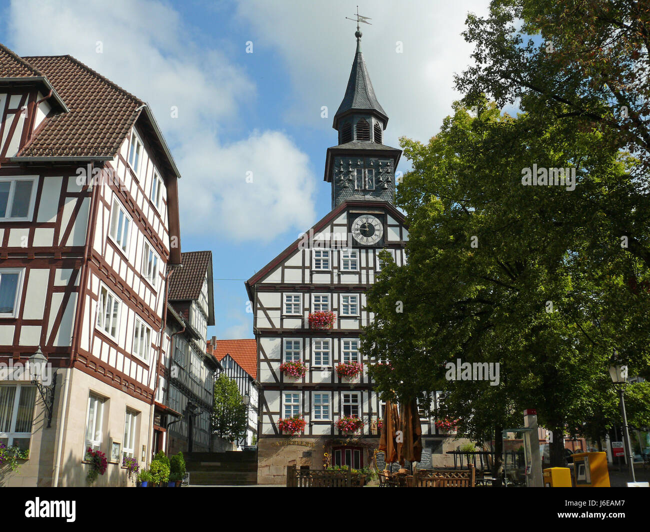 house building historical frame-work style of construction architecture ...