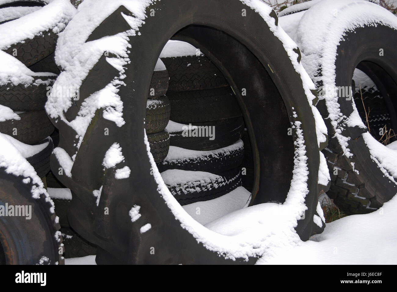profile winter ice snow tyre car tire snow tyre tire tyres profile ...