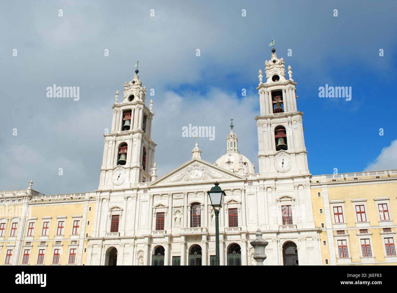 church chapel monastery style of construction architecture ...