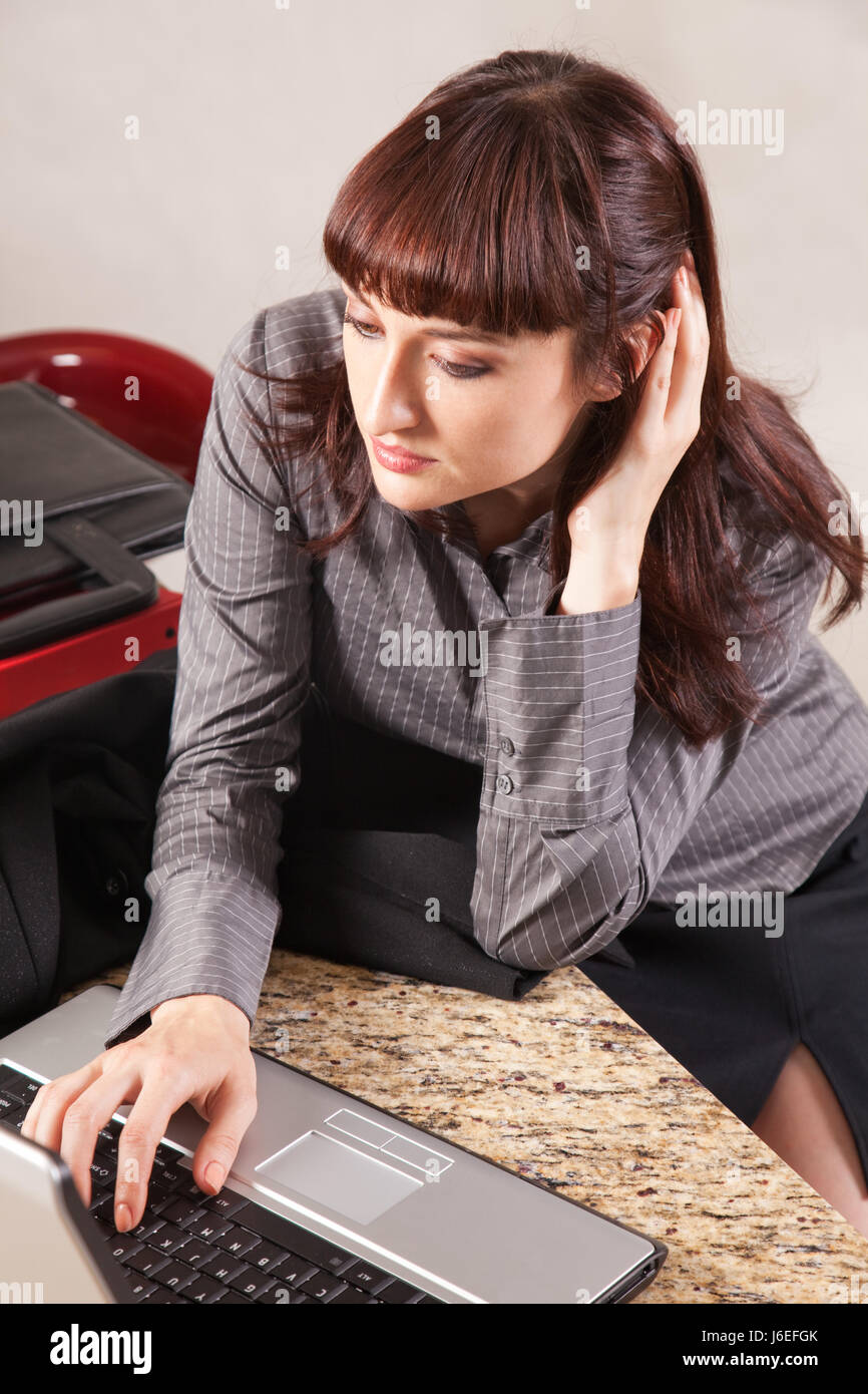 woman laptop notebook computers computer brown brownish brunette ...