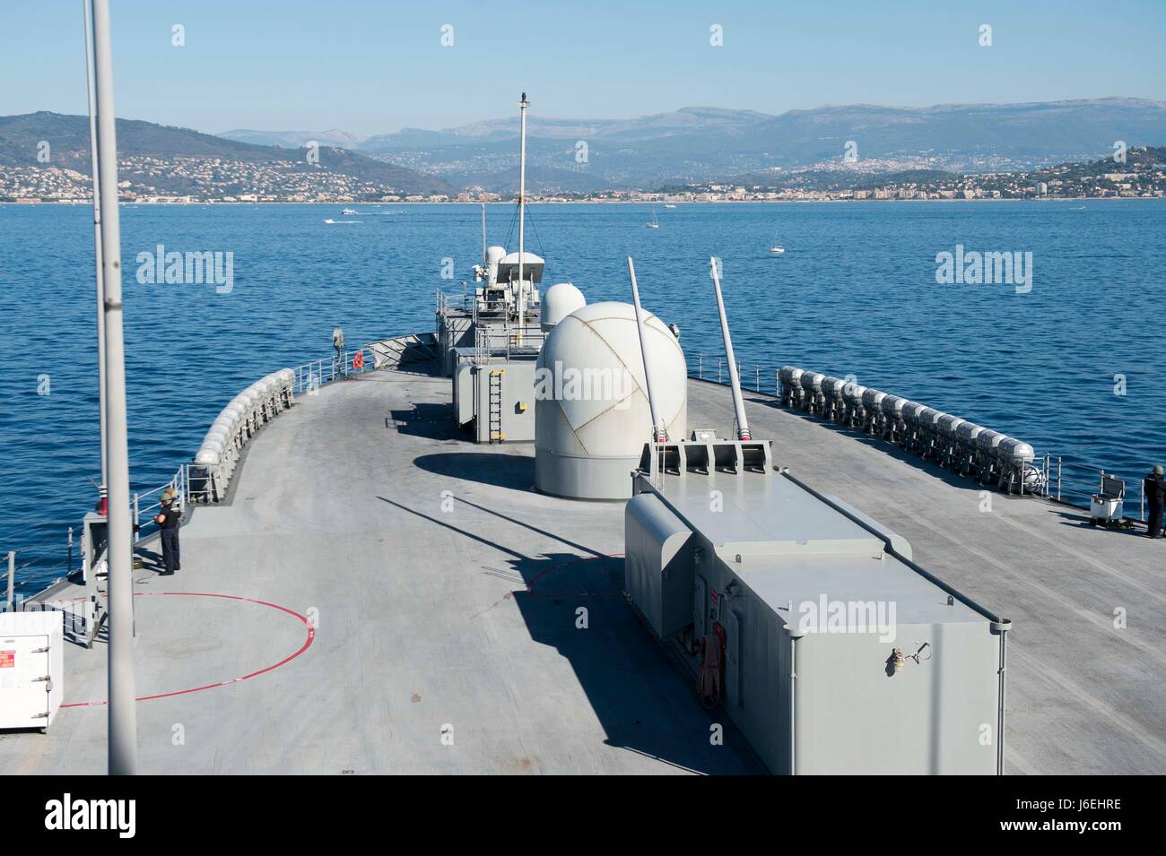 USS Mount Whitney (LCC 20), U.S. 6th Fleet command and control ship ...