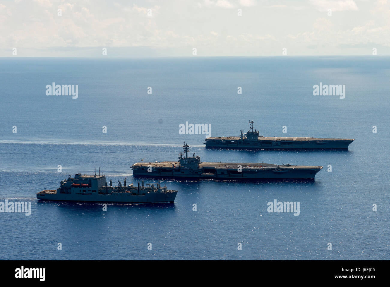 160816-N-ZZ999-064 ATLANTIC OCEAN (Aug. 16, 2016) Aircraft carrier USS ...