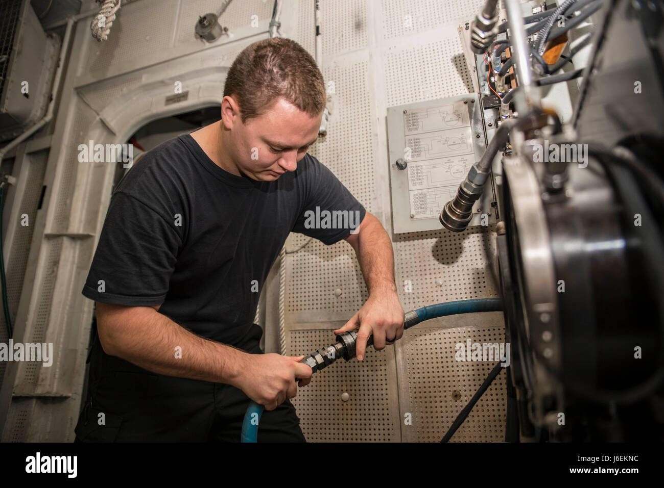 Aircraft engine test stand hi-res stock photography and images - Alamy