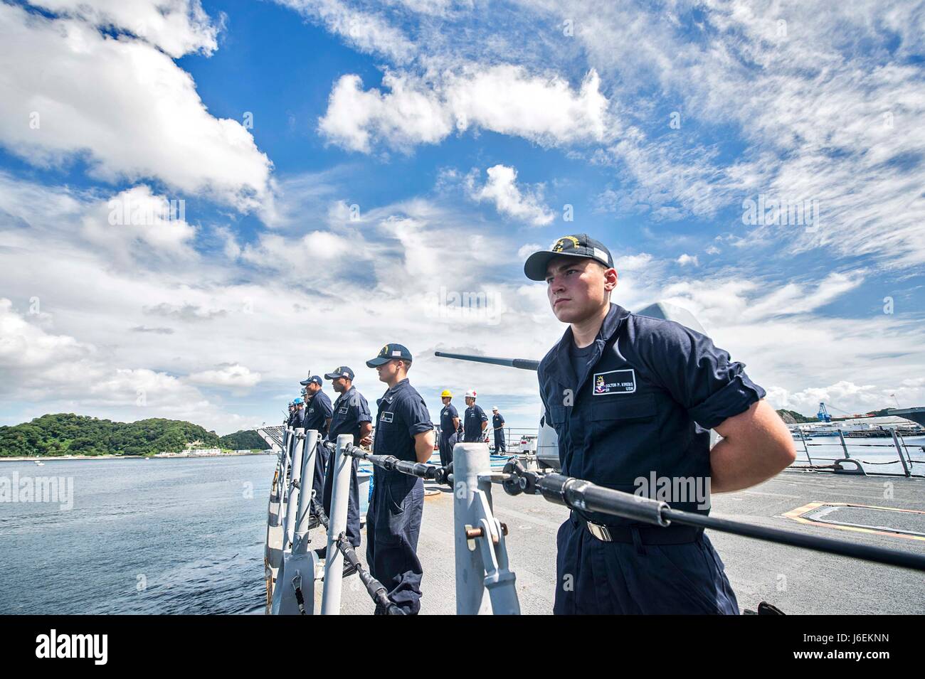 160821-N-XQ474-019 YOKOSUKA, Japan (Aug. 21, 2016) Sailors stand at ...