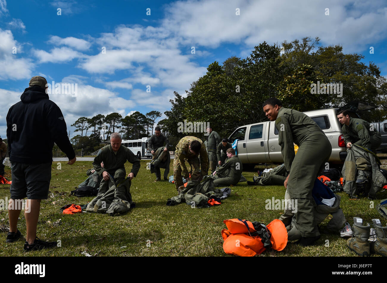 Canopy raft hi-res stock photography and images - Alamy