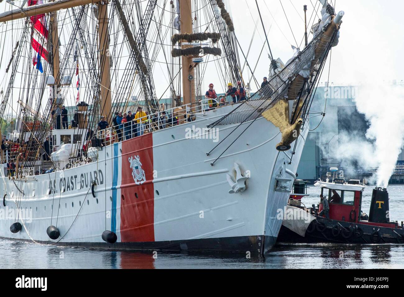 NEW LONDON, Conn. -- U.S. Coast Guard Cutter Barque Eagle arrives in ...