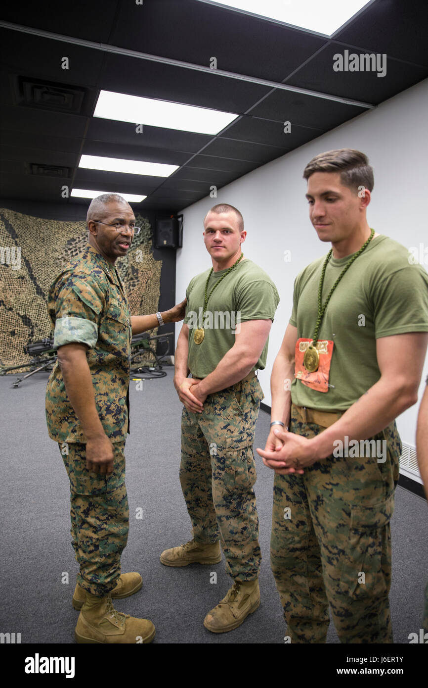 Lt gen ronald l bailey hi-res stock photography and images - Alamy