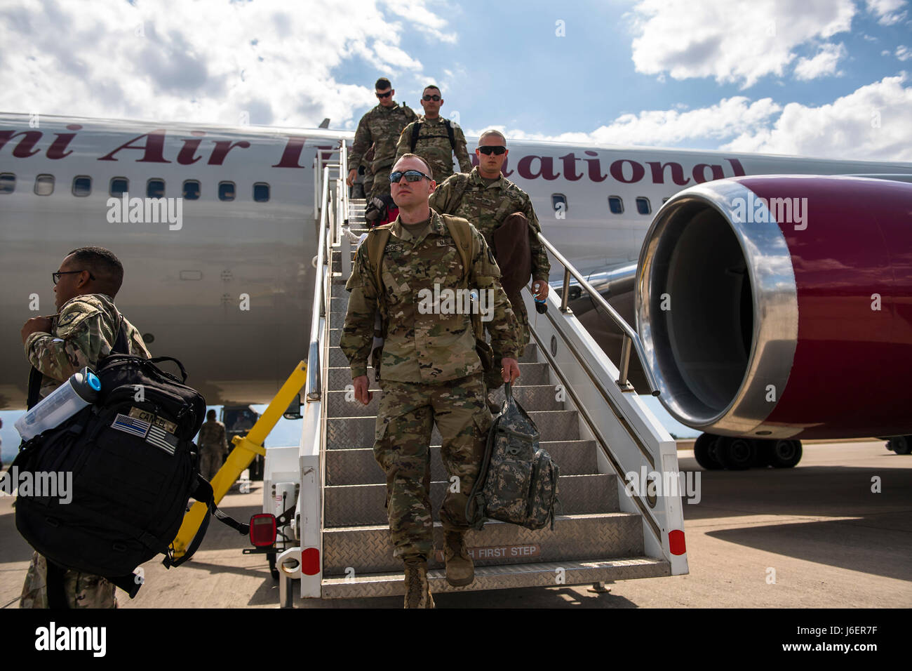 Soldiers from 2nd Battalion, 153rd Infantry Regiment, 39th Infantry ...